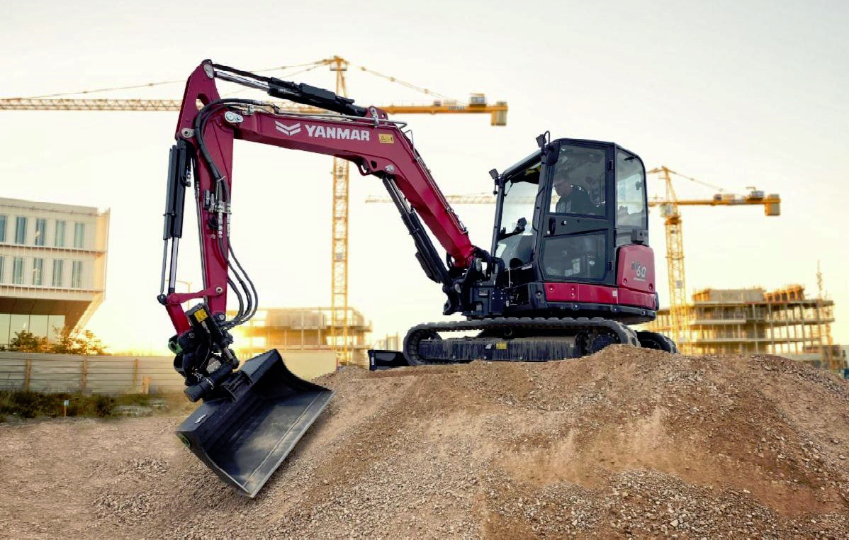 Yanmar CE EMEA paints the town ‘Premium Red’ at Plantworx 2023